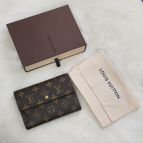 Louis Vuitton | Bags | Authentic Louis Vuitton Trifold Wallet | Poshmark